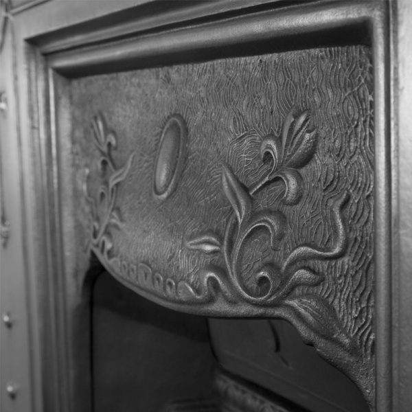 Cast Iron Fireplaces UK | Victorian Designs | Flames.co.uk