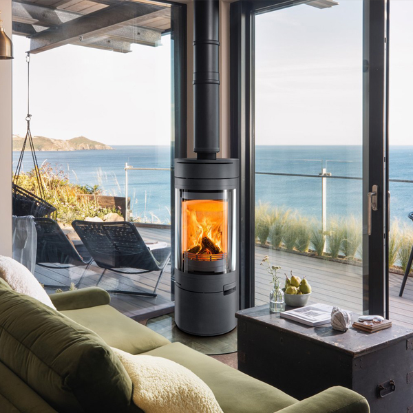 Hunter Stoves – Reliable UK Heating | Flames.co.uk